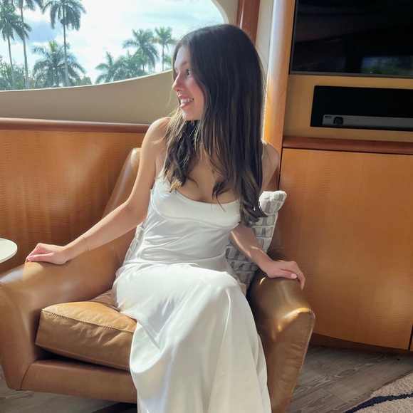 Sophie's Closet (@sophieweissman) | Poshmark